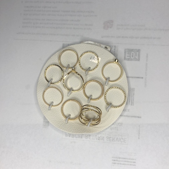 Francesca's Collections | Jewelry | Hpnwt Francescas Assorted Gold ...